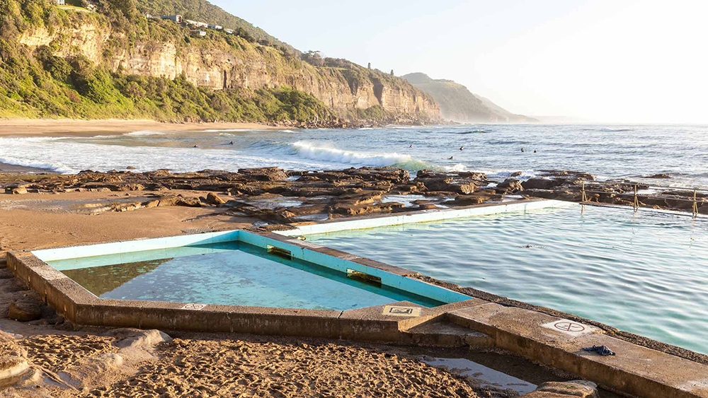 Waves of Discovery - spectacular Ocean Pools on the south coast