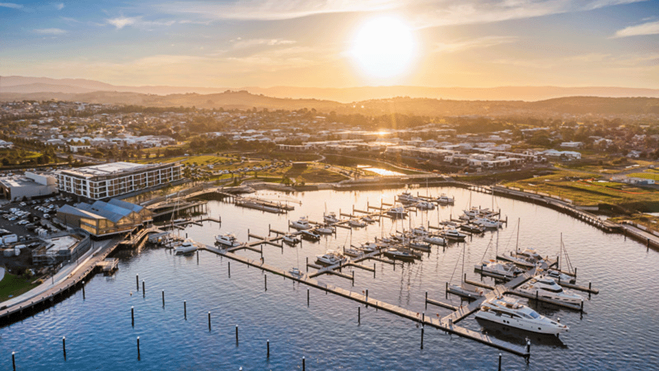 Shellharbour marina & Les Binkin | The Waterfront, Shell Cove NSW
